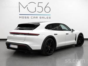 White Porsche Taycan 2021 in Riga, with an engine capacity of 0.00 L and mileage of 42 thousand km for 59900 €, photo 7 on AUTOMOTO.COM.LV
