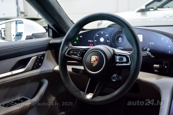 Balts Porsche Taycan 2022 Tallina, ar dzinēja tilpumu 0.00 L un nobraukumu 25 tūkst. km par 71000 €, foto 9 vietnē AUTOMOTO.COM.LV