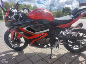 Ку Джей SRK 125R 2026 в Каунас, объемом двигателя 0.13 л и пробегом 0 тыс. км за 3449 €, фото 11 на AUTOMOTO.COM.LV