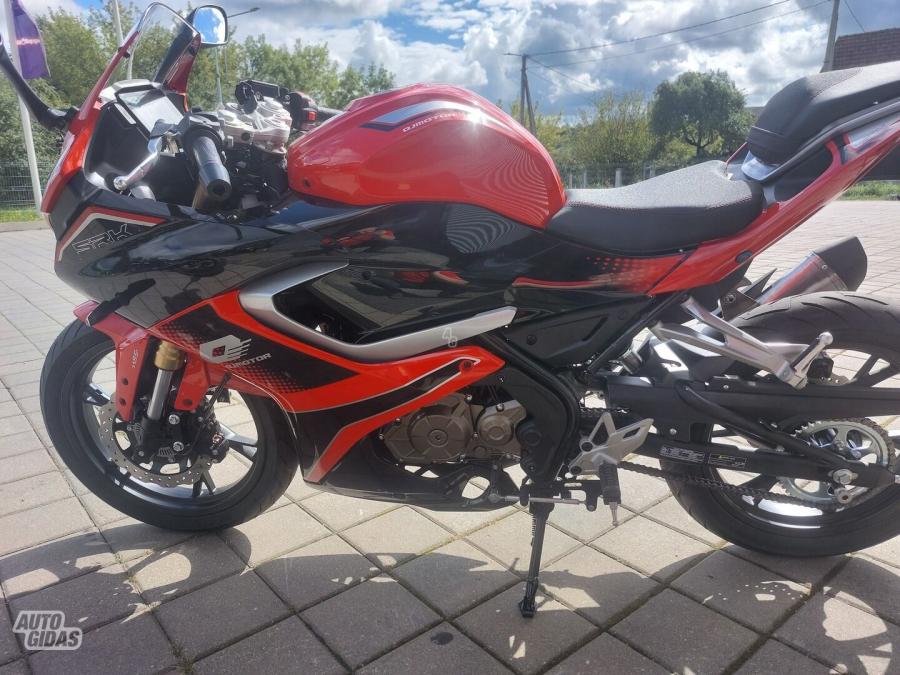 QJ Motor SRK 125R 2026 in Kaunas, with an engine capacity of 0.13 L and mileage of 0 thousand km for 3449 €, photo 12 on AUTOMOTO.COM.LV