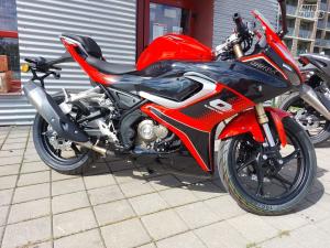 QJ Motor SRK 125R 2026 in Ignalina, with an engine capacity of 0.13 L and mileage of 0 thousand km for 3449 €, photo 10 on AUTOMOTO.COM.LV