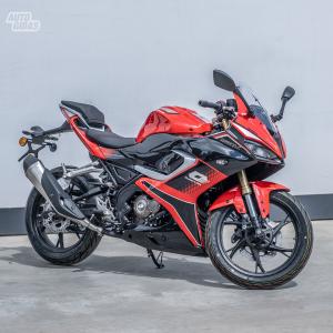 QJ Motor SRK 125R 2026 Marijampole, ar dzinēja tilpumu 0.13 L un nobraukumu 0 tūkst. km par 3190 €, foto  vietnē AUTOMOTO.COM.LV