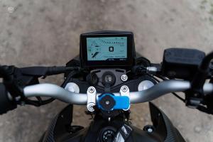 Melns QJ Motor SRK 125S 2025 Viļņa, ar dzinēja tilpumu 0.13 L un nobraukumu 4 tūkst. km par 2100 €, foto 9 vietnē AUTOMOTO.COM.LV