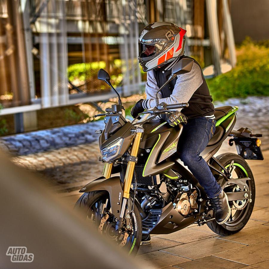 Ку Джей SRK 125S 2025 в Каунас, объемом двигателя 0.13 л и пробегом 0 тыс. км за 2849 €, фото 5 на AUTOMOTO.COM.LV