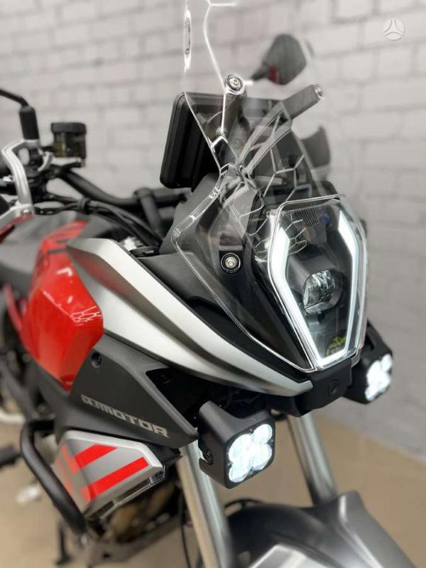 QJ Motor SRT 600SX 2025 in Vilnius, with an engine capacity of 0.55 L and mileage of 3 thousand km for 5990 €, photo 11 on AUTOMOTO.COM.LV