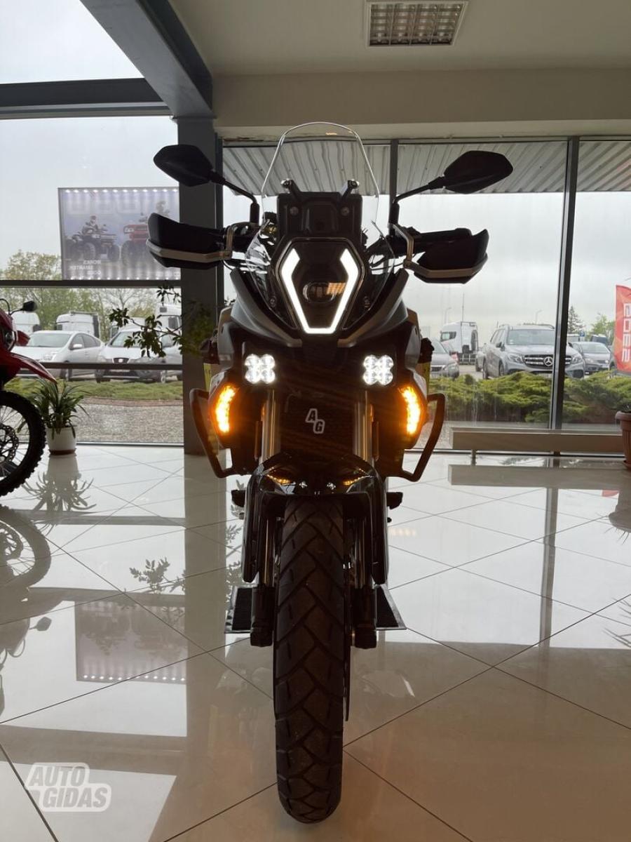 QJ Motor SRT 600SX 2026 Alīta, ar dzinēja tilpumu 0.60 L un nobraukumu 0 tūkst. km par 5999 €, foto 1 vietnē AUTOMOTO.COM.LV