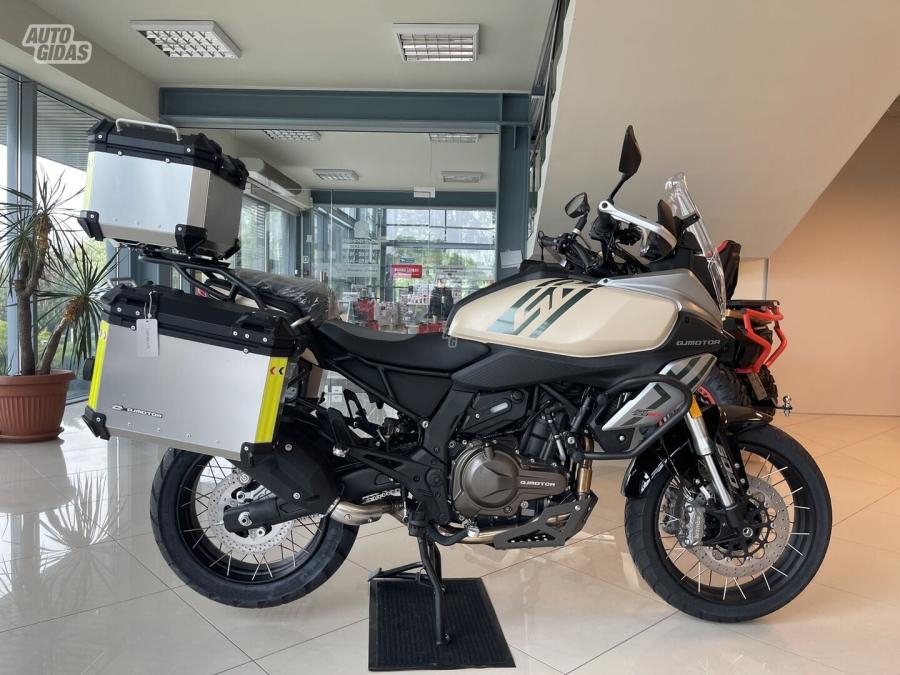 QJ Motor SRT 600SX 2026 Alīta, ar dzinēja tilpumu 0.60 L un nobraukumu 0 tūkst. km par 5999 €, foto 5 vietnē AUTOMOTO.COM.LV