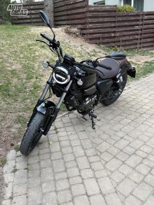 Black QJ Motor SRV 125 2026 in Kaunas, with an engine capacity of 0.13 L and mileage of 120 thousand km for 2450 €, photo  on AUTOMOTO.COM.LV