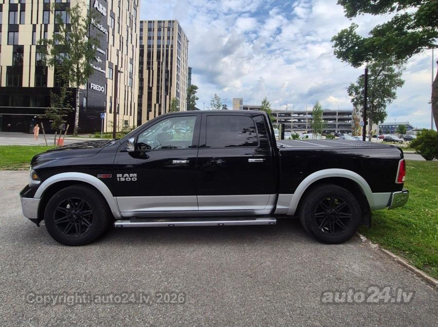 Melns Ram 1500 2014 Tallina, ar dzinēja tilpumu 3.00 L un nobraukumu 0 tūkst. km par 23560 €, foto 3 vietnē AUTOMOTO.COM.LV