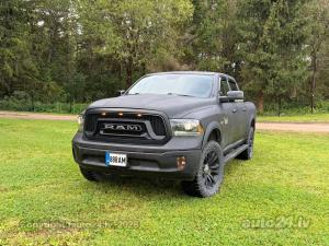 Черный Ram 1500 2014 в Тарту, объемом двигателя 5.70 л и пробегом 305 тыс. км за 24900 €, фото  на AUTOMOTO.COM.LV