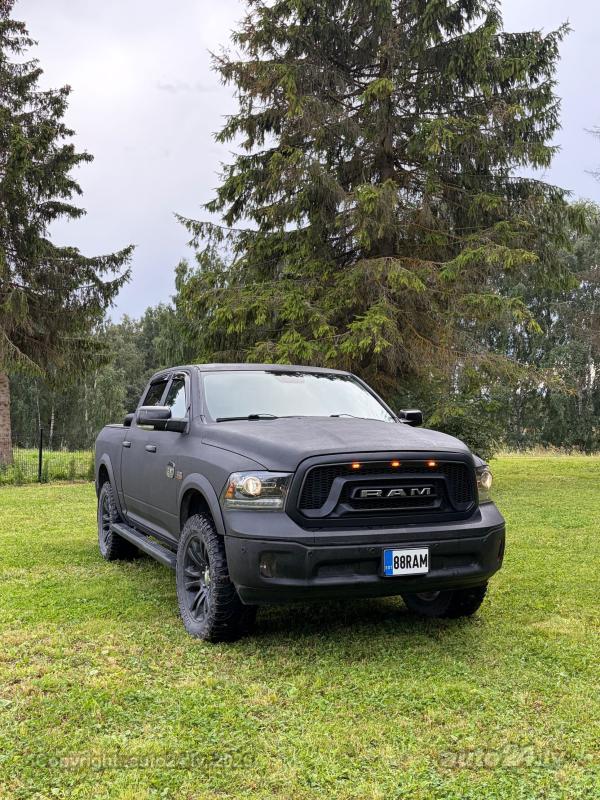 Melns Ram 1500 2014 Tartu, ar dzinēja tilpumu 5.70 L un nobraukumu 305 tūkst. km par 24900 €, foto 6 vietnē AUTOMOTO.COM.LV