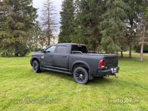Черный Ram 1500 2014 в Тарту, объемом двигателя 5.70 л и пробегом 305 тыс. км за 24900 €, фото 17 на AUTOMOTO.COM.LV