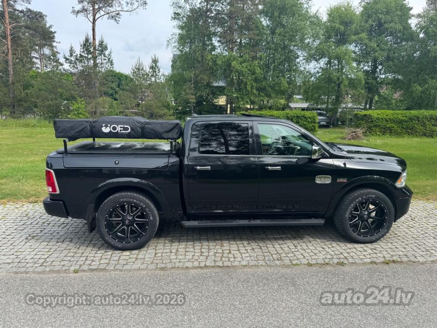 Black Ram 1500 2015 in Tallinn, with an engine capacity of 5.70 L and mileage of 184 thousand km for 29000 €, photo 5 on AUTOMOTO.COM.LV
