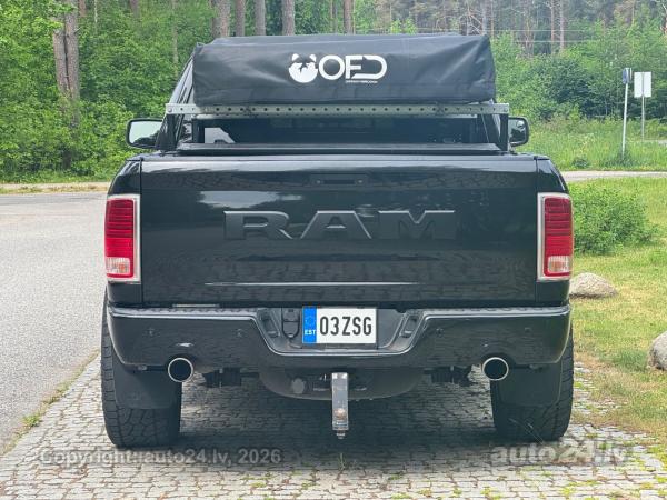 Black Ram 1500 2015 in Tallinn, with an engine capacity of 5.70 L and mileage of 184 thousand km for 29000 €, photo 6 on AUTOMOTO.COM.LV