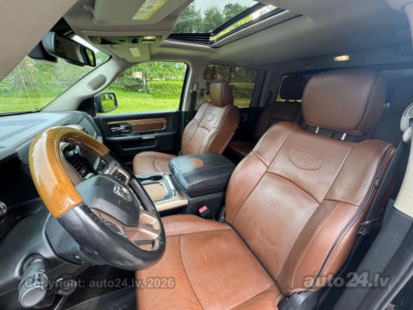 Black Ram 1500 2015 in Tallinn, with an engine capacity of 5.70 L and mileage of 184 thousand km for 29000 €, photo 9 on AUTOMOTO.COM.LV