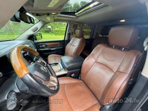 Black Ram 1500 2015 in Tallinn, with an engine capacity of 5.70 L and mileage of 184 thousand km for 29000 €, photo 10 on AUTOMOTO.COM.LV