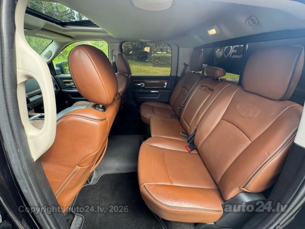 Black Ram 1500 2015 in Tallinn, with an engine capacity of 5.70 L and mileage of 184 thousand km for 29000 €, photo 10 on AUTOMOTO.COM.LV