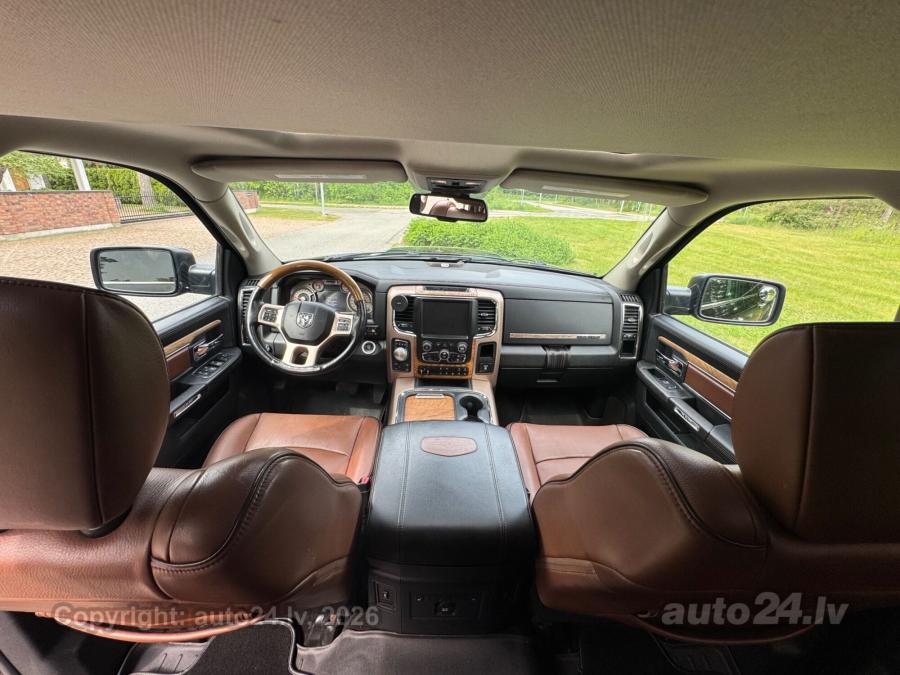 Black Ram 1500 2015 in Tallinn, with an engine capacity of 5.70 L and mileage of 184 thousand km for 29000 €, photo 12 on AUTOMOTO.COM.LV