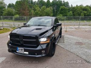 Черный Ram 1500 2016 в Таллин, объемом двигателя 5.70 л и пробегом 305 тыс. км за 21750 €, фото 14 на AUTOMOTO.COM.LV