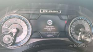 Black Ram 1500 2019 in Tallinn, with an engine capacity of 5.70 L and mileage of 133 thousand km for 39900 €, photo 8 on AUTOMOTO.COM.LV