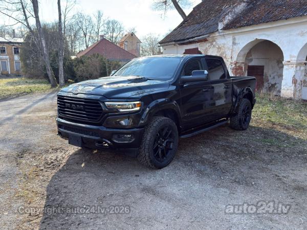 Black Ram 1500 2019 in Voru, with an engine capacity of 5.70 L and mileage of 120 thousand km for 41500 €, photo 2 on AUTOMOTO.COM.LV