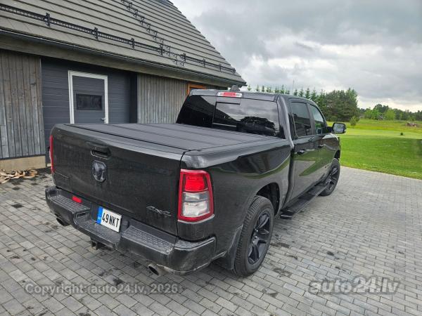 Melns Ram 1500 2019 Tallina, ar dzinēja tilpumu 5.70 L un nobraukumu 179 tūkst. km par 32900 €, foto 2 vietnē AUTOMOTO.COM.LV