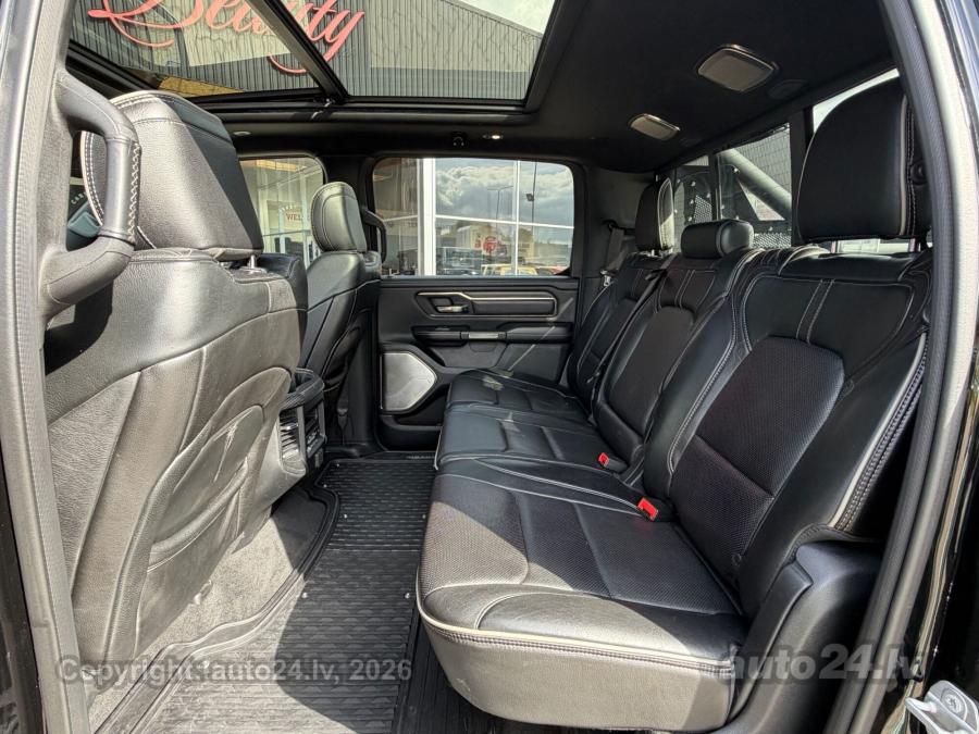 Melns Ram 1500 2019 Tallina, ar dzinēja tilpumu 5.70 L un nobraukumu 211 tūkst. km par 32900 €, foto 13 vietnē AUTOMOTO.COM.LV