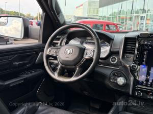 Melns Ram 1500 2019 Tallina, ar dzinēja tilpumu 5.70 L un nobraukumu 211 tūkst. km par 32900 €, foto 16 vietnē AUTOMOTO.COM.LV