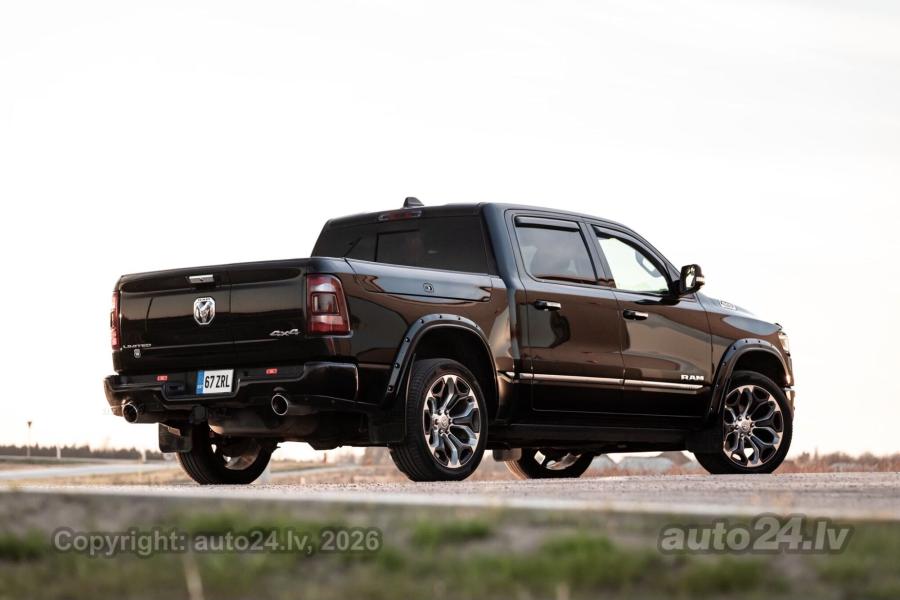 Melns Ram 1500 2020 Tallina, ar dzinēja tilpumu 5.70 L un nobraukumu 244 tūkst. km par 56000 €, foto 6 vietnē AUTOMOTO.COM.LV