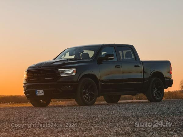 Черный Ram 1500 2020 в Тарту, объемом двигателя 5.70 л и пробегом 164 тыс. км за 52900 €, фото 1 на AUTOMOTO.COM.LV