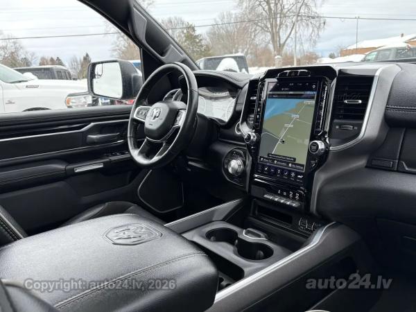 Черный Ram 1500 2020 в Таллин, объемом двигателя 3.00 л и пробегом 174 тыс. км за 39900 €, фото 7 на AUTOMOTO.COM.LV