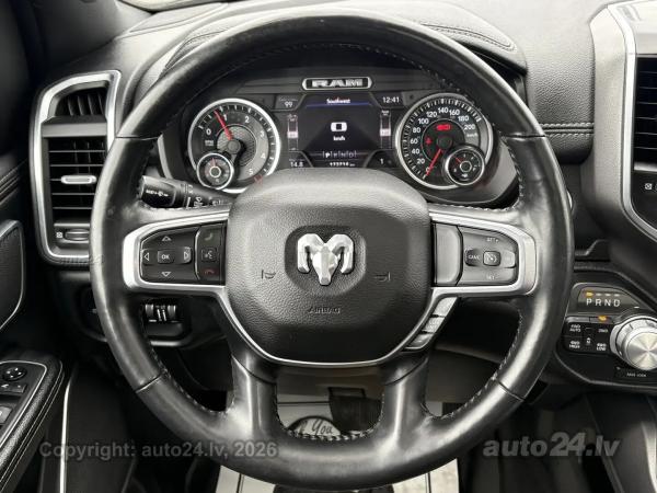 Черный Ram 1500 2020 в Таллин, объемом двигателя 3.00 л и пробегом 174 тыс. км за 39900 €, фото 9 на AUTOMOTO.COM.LV