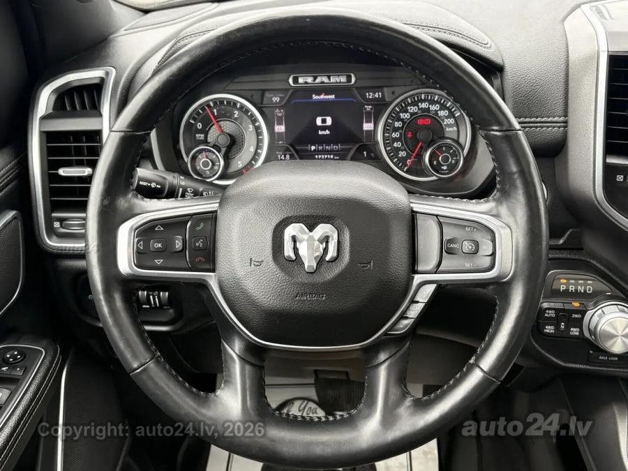 Melns Ram 1500 2020 Tallina, ar dzinēja tilpumu 3.00 L un nobraukumu 174 tūkst. km par 39900 €, foto 10 vietnē AUTOMOTO.COM.LV