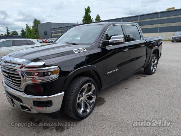Melns Ram 1500 2020 Tallina, ar dzinēja tilpumu 5.70 L un nobraukumu 190 tūkst. km par 45000 €, foto 2 vietnē AUTOMOTO.COM.LV
