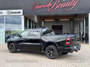 Black Ram 1500 2021 in Tallinn, with an engine capacity of 3.00 L and mileage of 102 thousand km for 59900 €, photo 8 on AUTOMOTO.COM.LV
