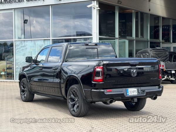 Melns Ram 1500 2021 Tallina, ar dzinēja tilpumu 3.00 L un nobraukumu 102 tūkst. km par 59900 €, foto 9 vietnē AUTOMOTO.COM.LV
