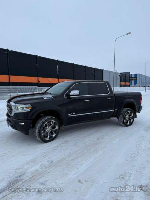 Black Ram 1500 2022 in Tallinn, with an engine capacity of 5.70 L and mileage of 182 thousand km for 60000 €, photo  on AUTOMOTO.COM.LV