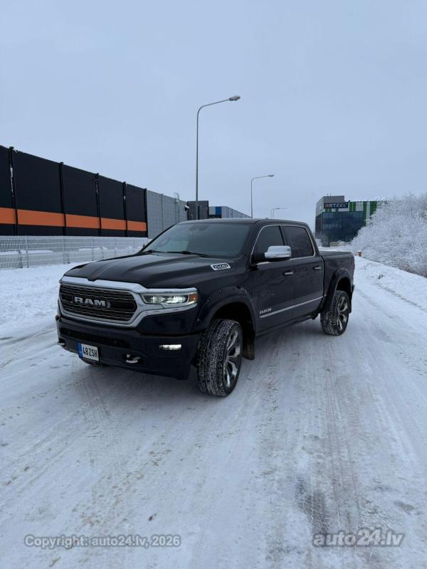 Melns Ram 1500 2022 Tallina, ar dzinēja tilpumu 5.70 L un nobraukumu 182 tūkst. km par 60000 €, foto 2 vietnē AUTOMOTO.COM.LV