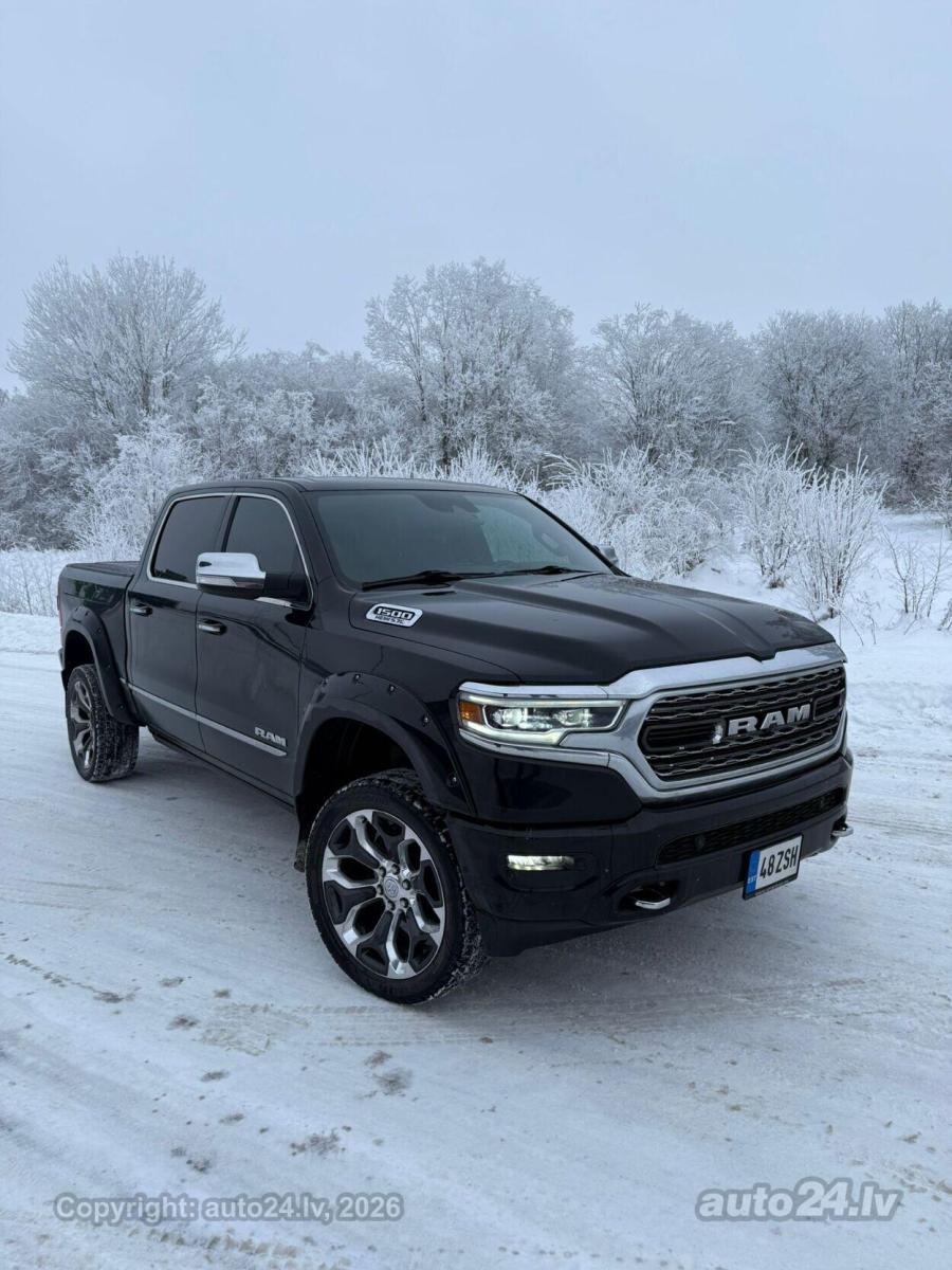 Melns Ram 1500 2022 Tallina, ar dzinēja tilpumu 5.70 L un nobraukumu 182 tūkst. km par 60000 €, foto 6 vietnē AUTOMOTO.COM.LV