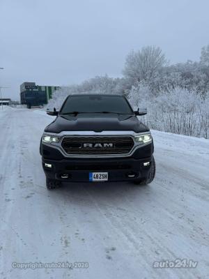 Melns Ram 1500 2022 Tallina, ar dzinēja tilpumu 5.70 L un nobraukumu 182 tūkst. km par 60000 €, foto 7 vietnē AUTOMOTO.COM.LV
