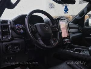 Melns Ram 1500 2023 Tallina, ar dzinēja tilpumu 5.70 L un nobraukumu 40 tūkst. km par 59900 €, foto 6 vietnē AUTOMOTO.COM.LV