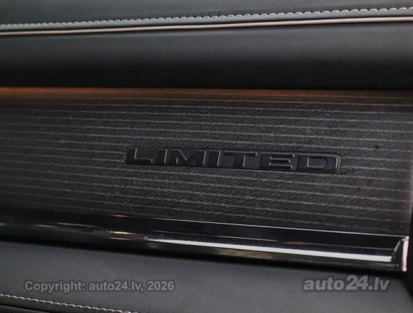Черный Ram 1500 2023 в Таллин, объемом двигателя 5.70 л и пробегом 40 тыс. км за 59900 €, фото 10 на AUTOMOTO.COM.LV