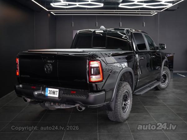 Melns Ram 1500 2024 Tallina, ar dzinēja tilpumu 5.70 L un nobraukumu 78 tūkst. km par 64900 €, foto 3 vietnē AUTOMOTO.COM.LV