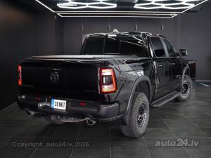 Melns Ram 1500 2024 Tallina, ar dzinēja tilpumu 5.70 L un nobraukumu 78 tūkst. km par 64900 €, foto 4 vietnē AUTOMOTO.COM.LV