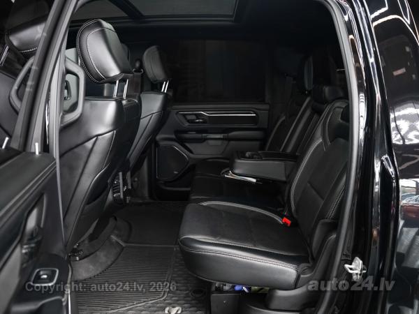 Melns Ram 1500 2024 Tallina, ar dzinēja tilpumu 5.70 L un nobraukumu 78 tūkst. km par 64900 €, foto 8 vietnē AUTOMOTO.COM.LV