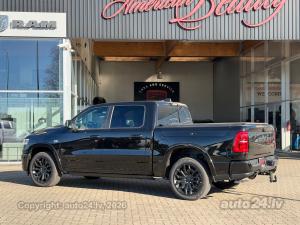 Melns Ram 1500 2026 Tallina, ar dzinēja tilpumu 5.70 L un nobraukumu 0 tūkst. km par 99900 €, foto 7 vietnē AUTOMOTO.COM.LV