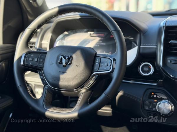 Ram 1500 2026 Tallina vietnē Melns Ram 1500 2026 Tallina, ar dzinēja tilpumu 5.70 L un nobraukumu 0 tūkst. km par 99900 €, foto 11 vietnē AUTOMOTO.COM.LV