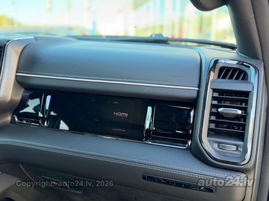 Melns Ram 1500 2026 Tallina, ar dzinēja tilpumu 5.70 L un nobraukumu 0 tūkst. km par 99900 €, foto 19 vietnē AUTOMOTO.COM.LV