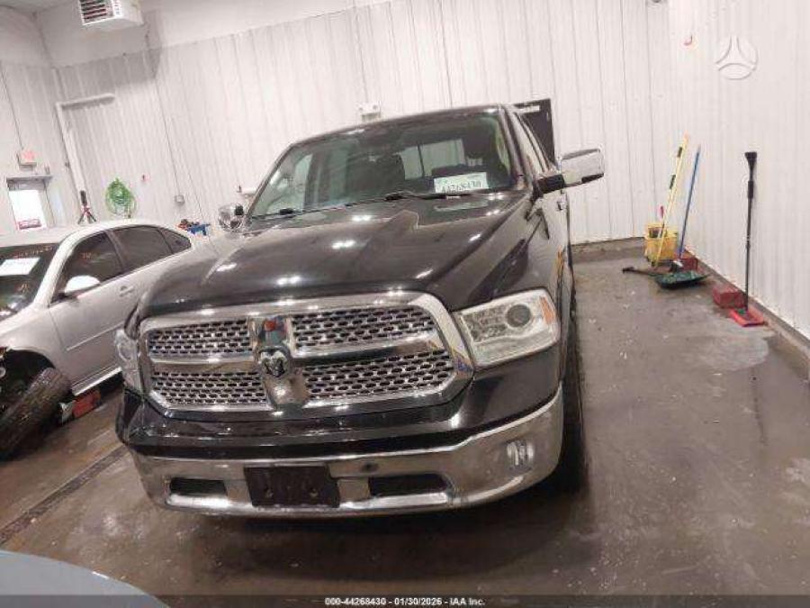 Black Ram 1500 2016 in Klaipeda, with an engine capacity of 0.00 L and mileage of 120 thousand km for 7800 €, photo 12 on AUTOMOTO.COM.LV