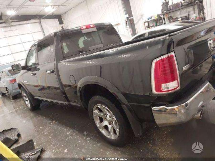 Black Ram 1500 2016 in Klaipeda, with an engine capacity of 0.00 L and mileage of 120 thousand km for 7800 €, photo 14 on AUTOMOTO.COM.LV